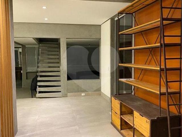 Sobrado com 4 quartos à venda em Vila Inah SP