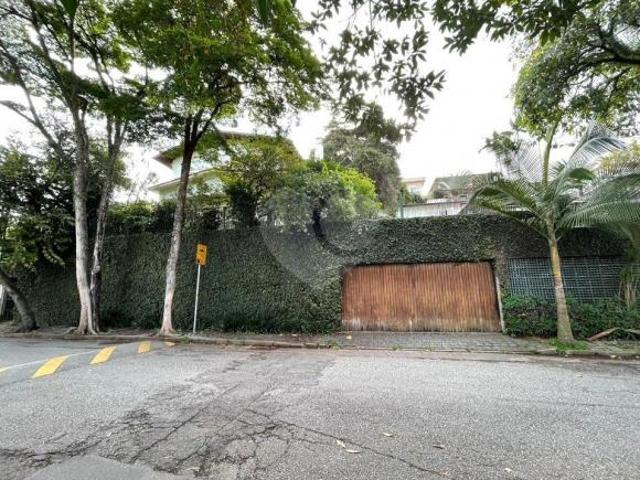 Sobrado com 4 quartos à venda em Vila inah SP