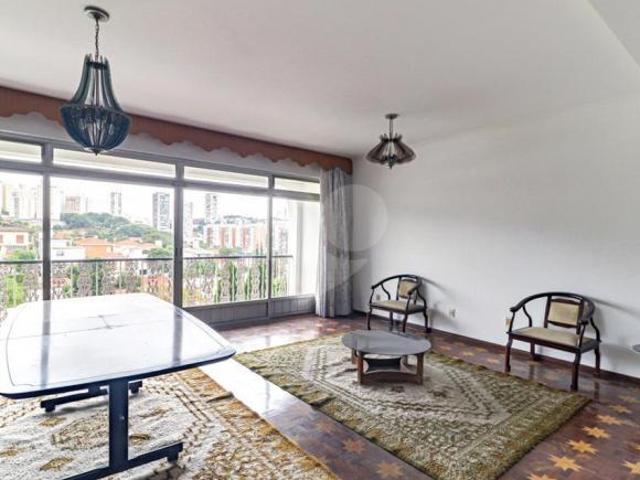 Sobrado com 4 quartos à venda em Vila romana SP