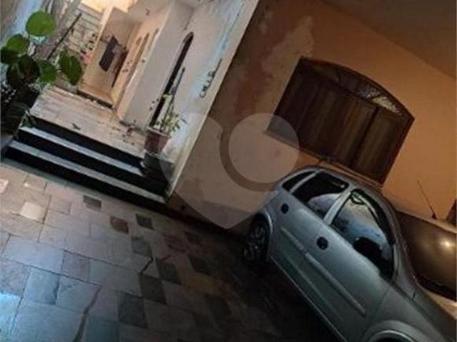 Sobrado com 4 quartos à venda em Vila souza SP