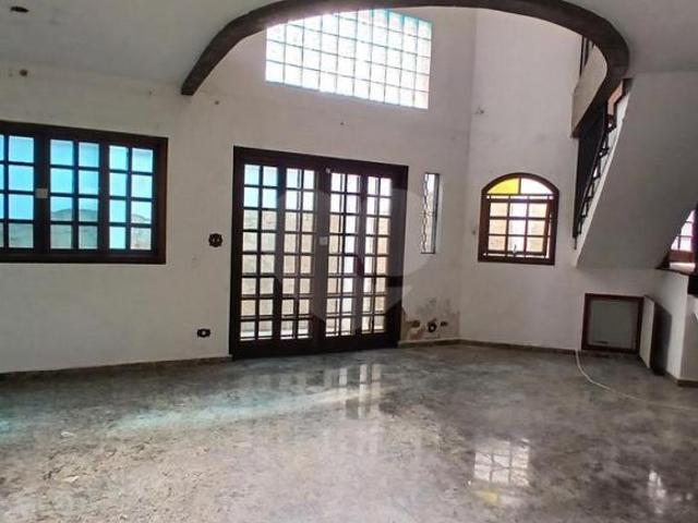 Sobrado com 4 quartos à venda em Água fria SP