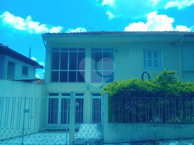 Sobrado com 4 quartos à venda em Água fria SP