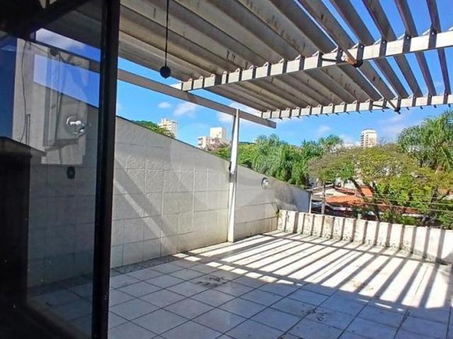 Sobrado com 4 quartos à venda em Água fria SP