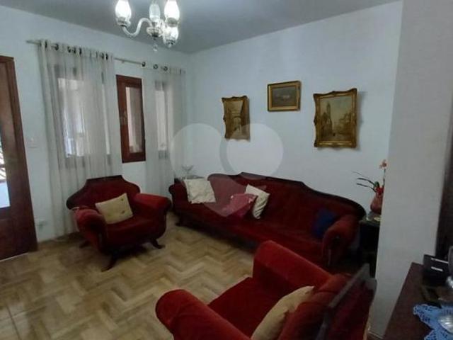 Sobrado com 4 quartos à venda em Alto de pinheiros SP