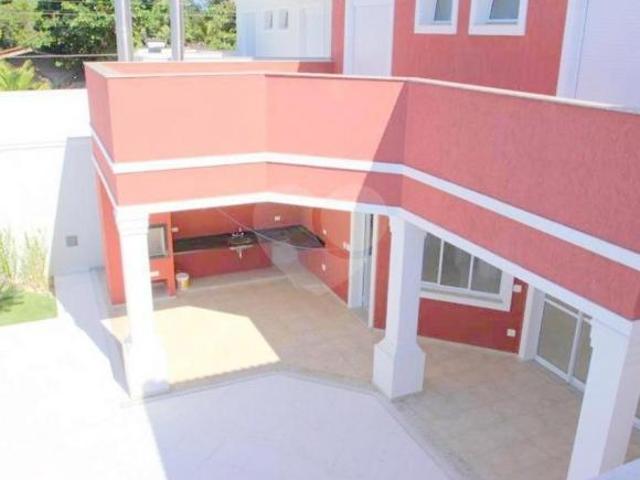 Sobrado com 4 quartos à venda em Balneário praia do pernambuco SP