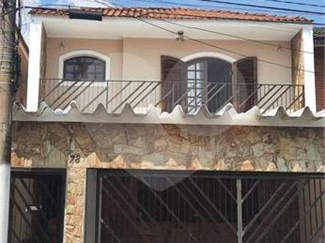 Sobrado com 4 quartos à venda em Bortolândia SP