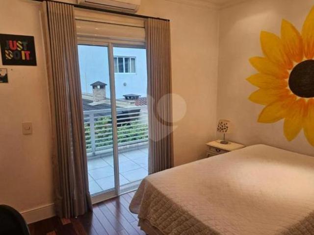 Sobrado com 4 quartos à venda em Brooklin Paulista SP