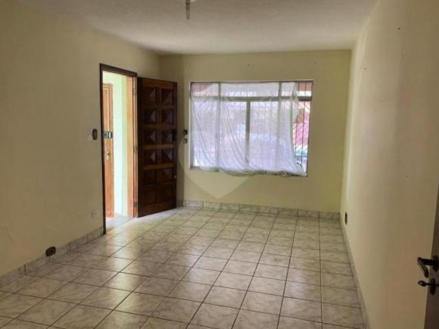 Sobrado com 4 quartos á venda em Campo Grande, São Paulo