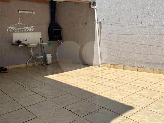 Sobrado com 4 quartos à venda em Horto florestal SP