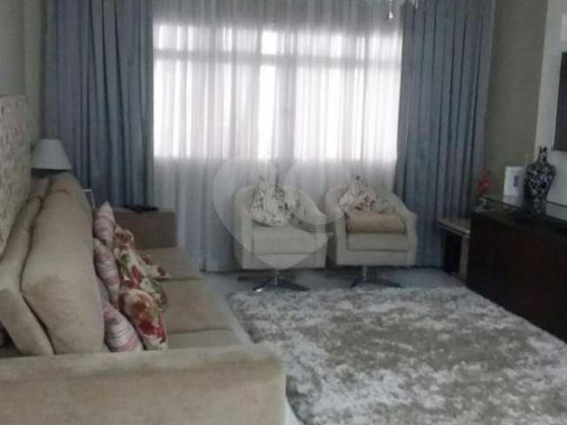 Sobrado com 4 quartos à venda em Imirim SP