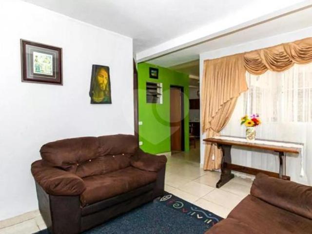 Sobrado com 4 quartos à venda em Jardim Andaraí SP