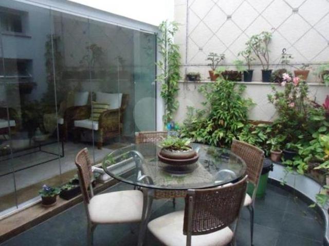 Sobrado com 4 quartos à venda em Jardim guedala SP