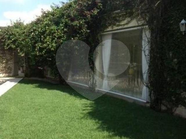 Sobrado com 4 quartos à venda em Jardim guedala SP