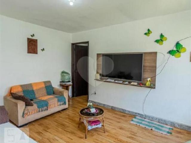 Sobrado com 4 quartos à venda em Jardim do tiro SP