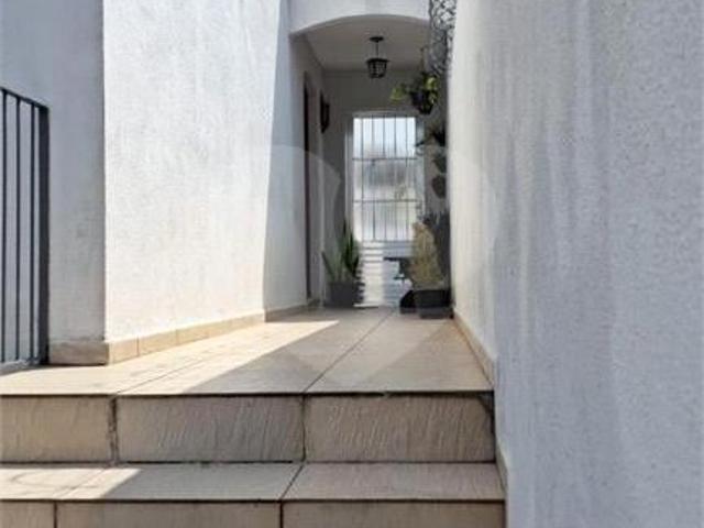 Sobrado com 4 quartos à venda em Jardim ester SP