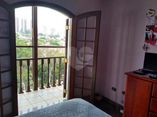 Sobrado com 4 quartos à venda em Jardim franca SP