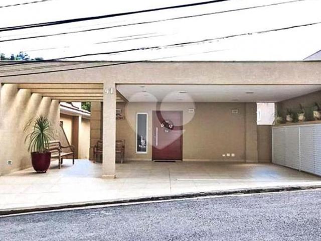 Sobrado com 4 quartos à venda em Jardim itatinga SP