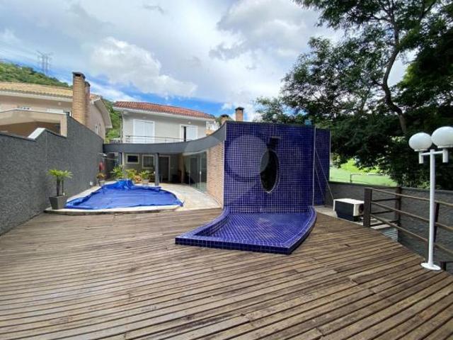 Sobrado com 4 quartos à venda em Jardim itatinga SP