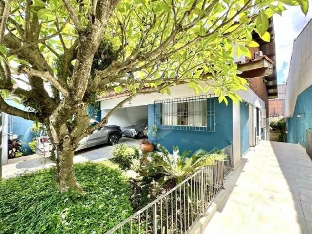 Sobrado com 4 quartos à venda em Jardim jussara SP