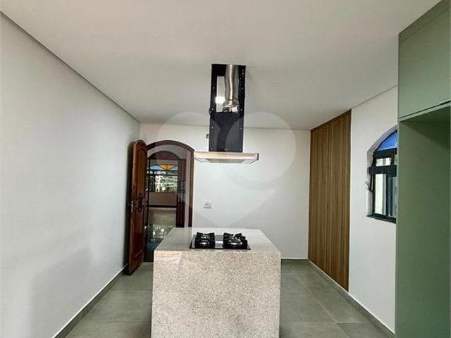 Sobrado com 4 quartos à venda em Jardim leonor mendes de barros SP