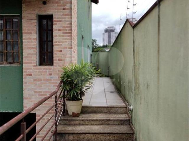 Sobrado com 4 quartos à venda em Jardim Monte Kemel SP