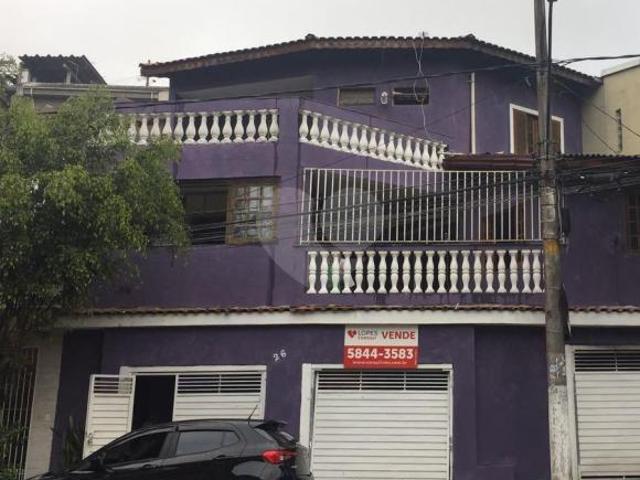 Sobrado com 4 quartos à venda em Jardim Maria Rosa SP