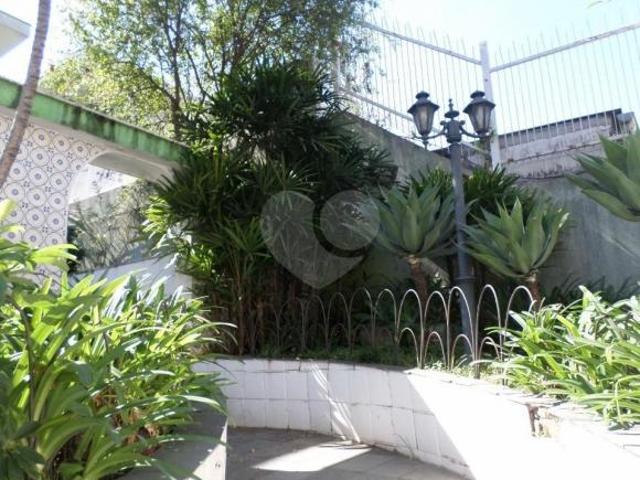 Sobrado com 4 quartos à venda em Jardim Novo Mundo SP