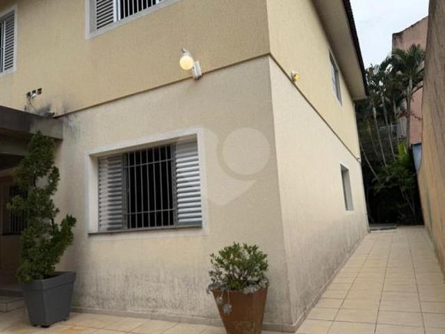 Sobrado com 4 quartos à venda em Jardim são luís SP