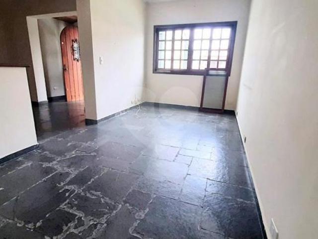 Sobrado com 4 quartos à venda em Jardim são paulo zona norte SP