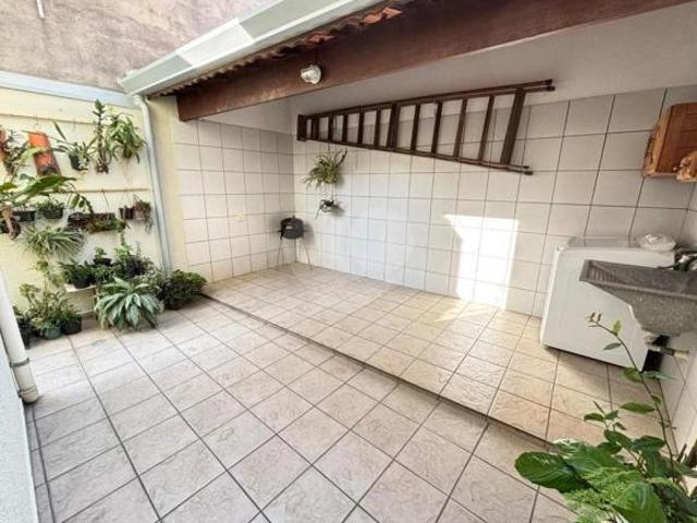 Sobrado com 4 quartos à venda em Jardim santa mena SP