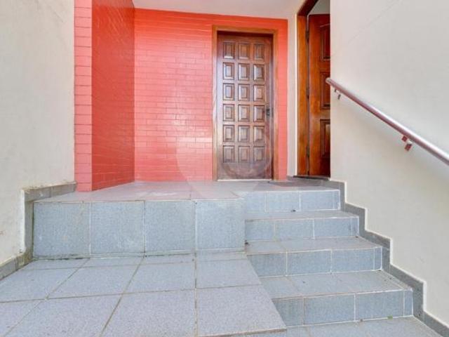 Sobrado com 4 quartos à venda em Jardim umuarama SP