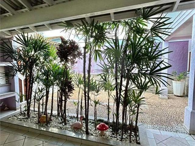 Sobrado com 4 quartos à venda em Jardim virginia bianca SP