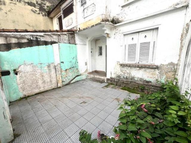 Sobrado com 4 quartos à venda em Macuco SP
