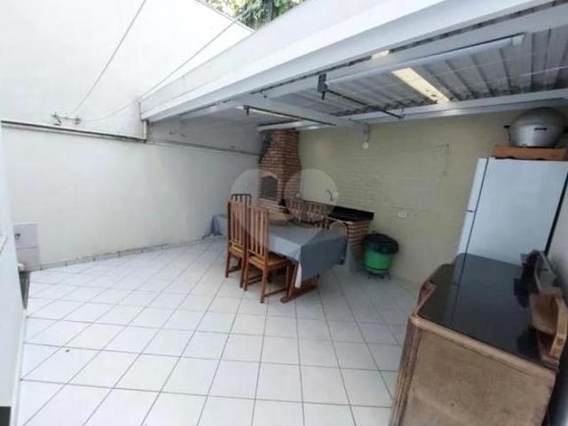 Sobrado com 4 quartos à venda em Mirandópolis SP