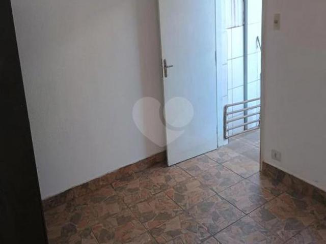 Sobrado com 4 quartos à venda em Mirandópolis SP
