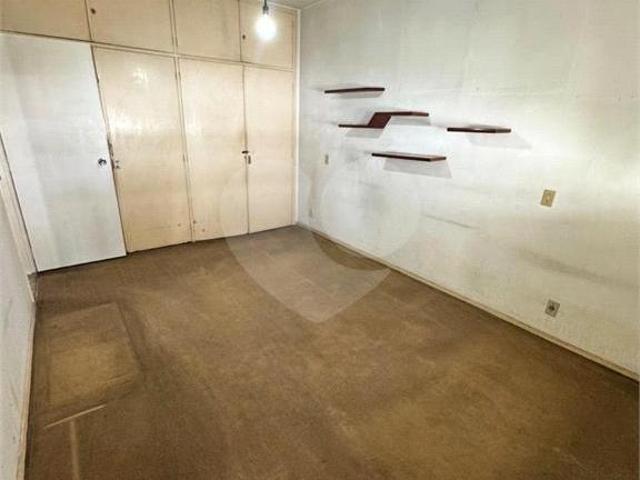 Sobrado com 4 quartos à venda em Pacaembu SP
