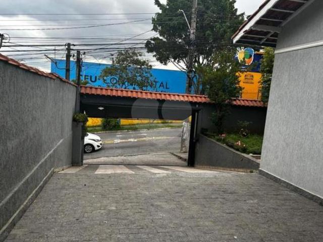 Sobrado com 4 quartos à venda em Parque continental i SP