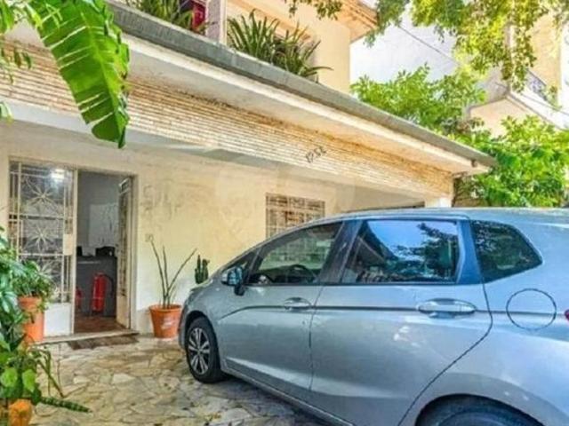 Sobrado com 4 quartos à venda em Perdizes SP