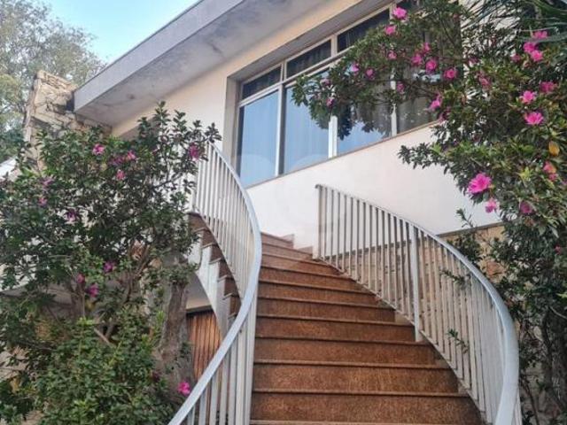 Sobrado com 4 quartos à venda em Planalto Paulista SP