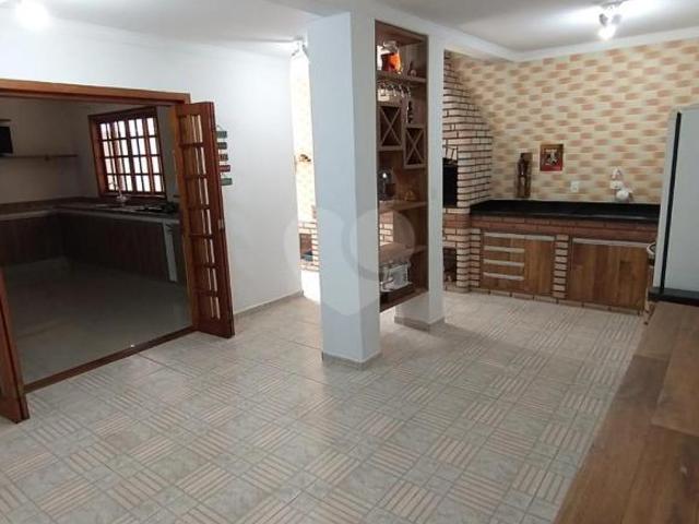 Sobrado com 4 quartos à venda em Rio grande SP