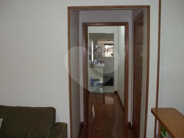Sobrado com 4 quartos à venda em Santa teresinha SP