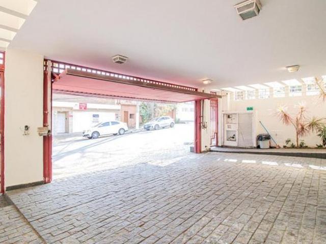 Casa com 4 quartos à venda em Santo amaro SP