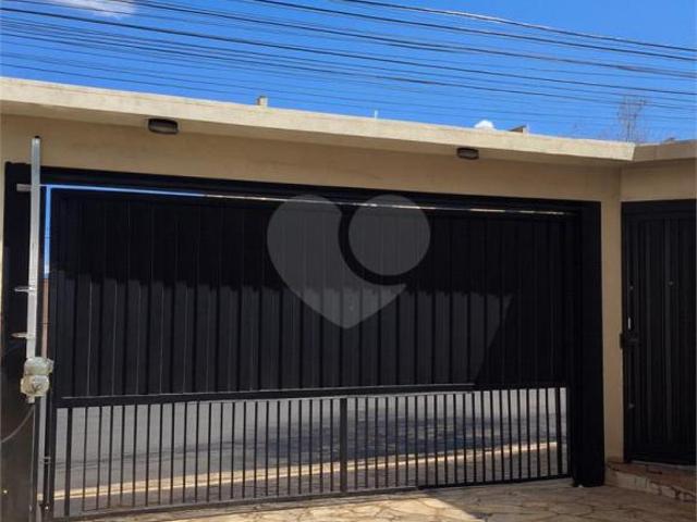 Sobrado com 4 quartos à venda em Sumarezinho SP