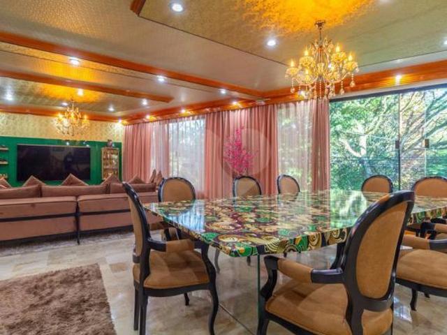 Casa com 4 quartos à venda em Sumaré SP