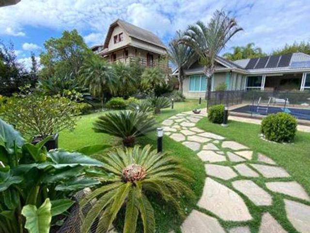 Sobrado com 4 quartos à venda em Suiça cantareira SP