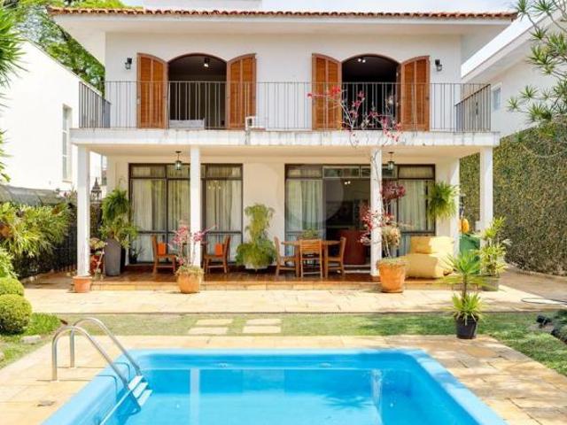 Sobrado com 4 quartos á venda na Granja Julieta, São Paulo