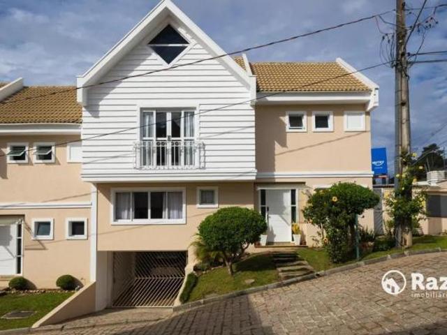 SOBRADO COM 4 QUARTOS ÁREA TOTAL DE 269,74m² PILARZINHO REF 6236