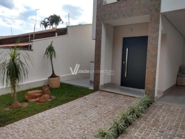 Sobrado com 4 Quartos e 4 banheiros à Venda, 220 m² por R$ 1.347.000