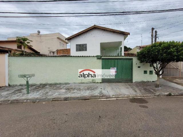 Sobrado com 4 Quartos e 2 banheiros à Venda, 200 m² por R$ 350.000