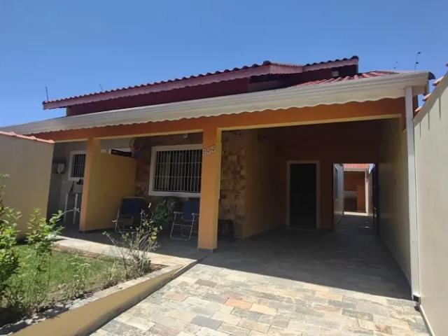 Sobrado com 4 Quartos e 3 banheiros à Venda, 178 m² por R$ 480.000